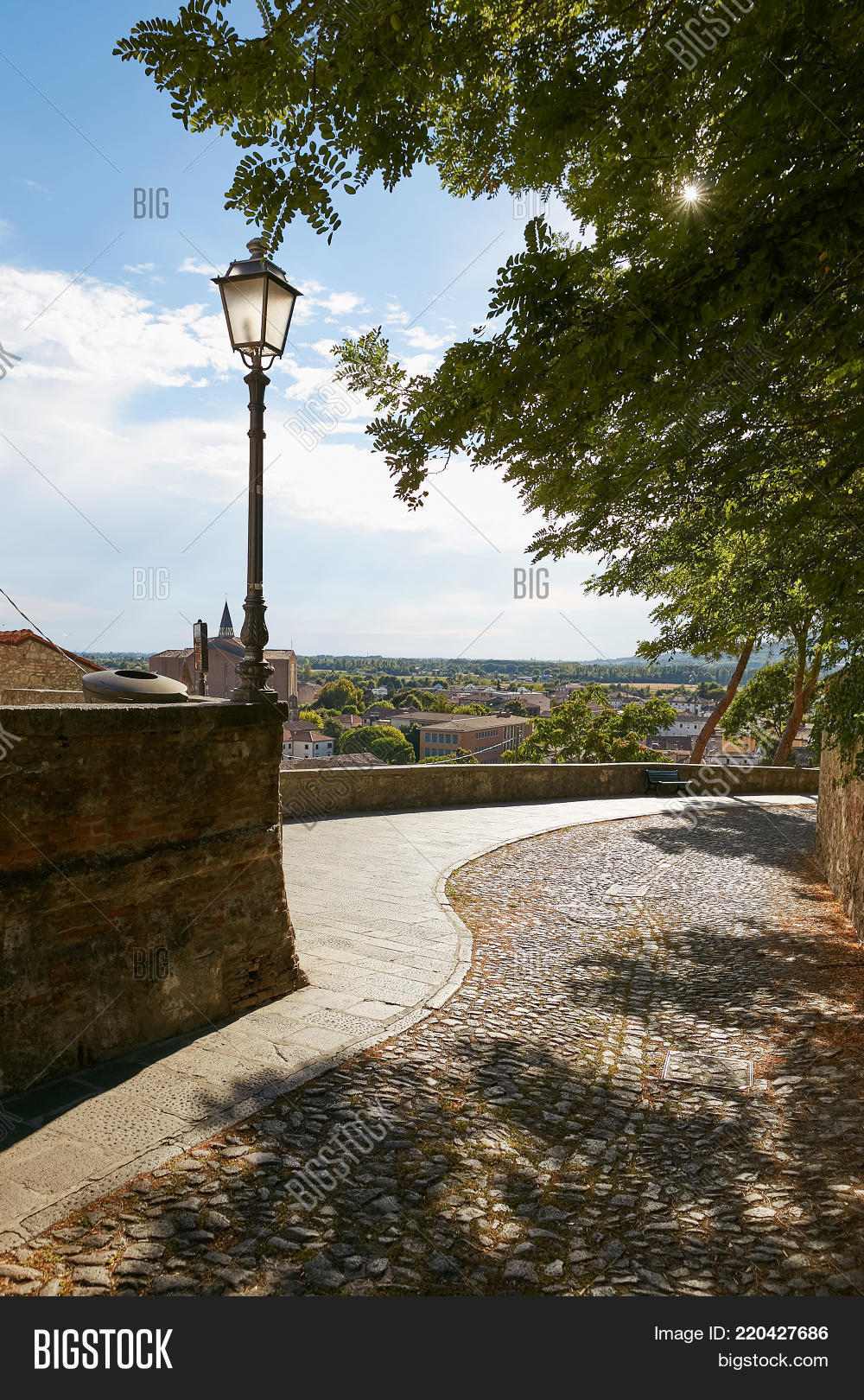 Avenue leading to the Old Cath image & stock photo. 220427686