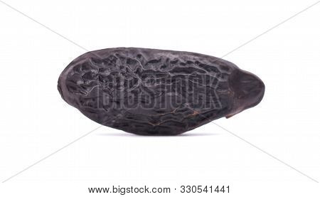 Tonka Beans Isolated On White Background. Bean Of Dipteryx Odorata ...