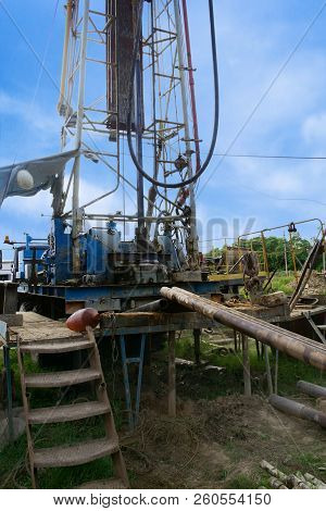 Wells under water Images - Search Images on Everypixel