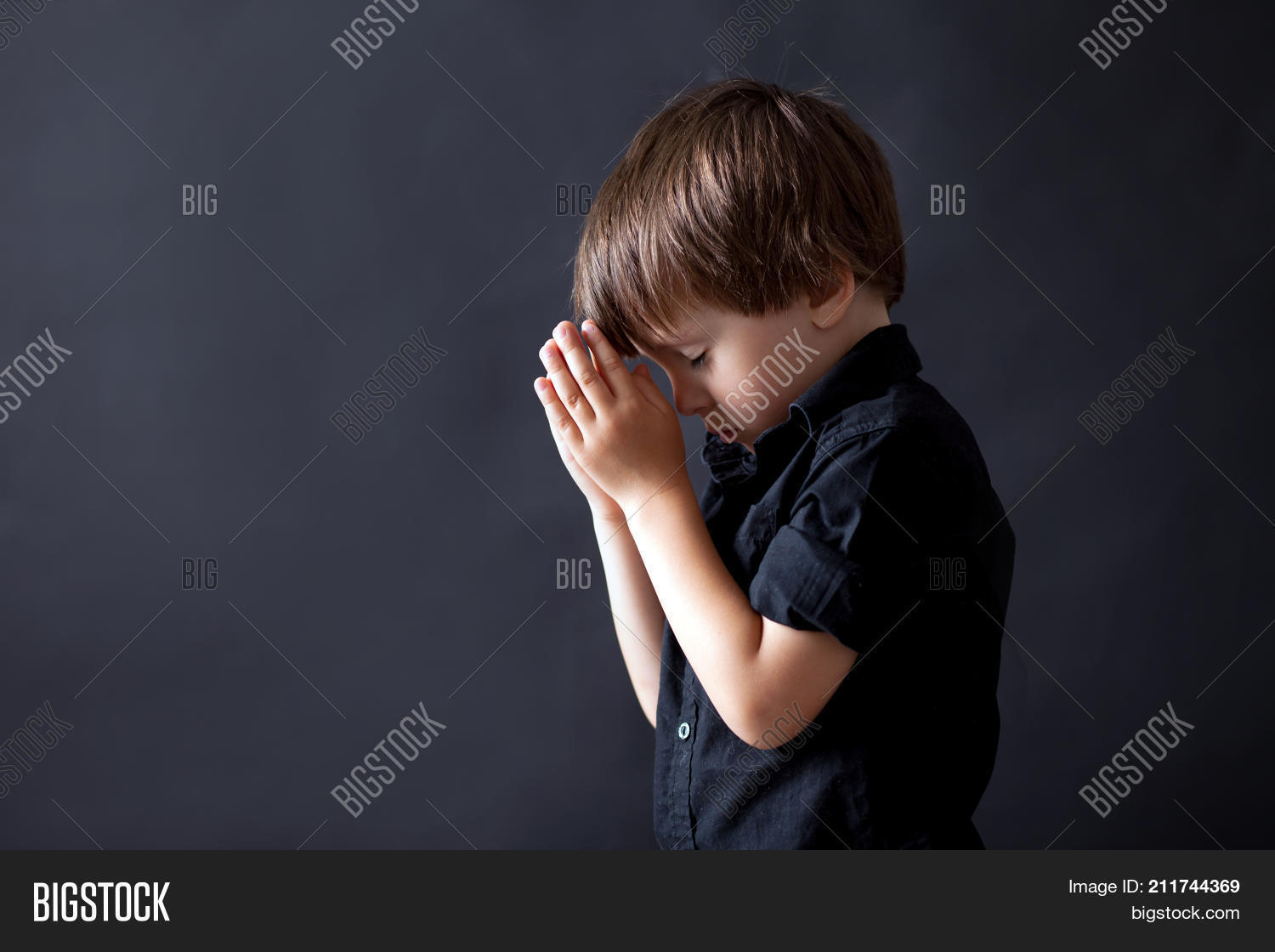 Little Boy Praying, Child Praying, Isolated Background image & stock ...