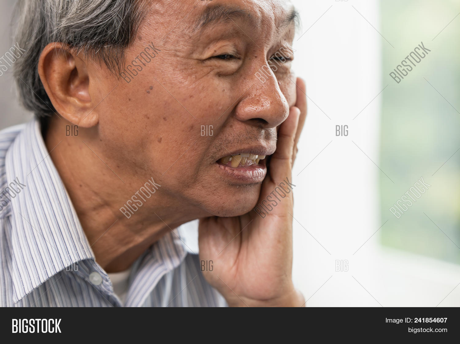 Asian Old Man Elder Toothache Pain Suffer From Dental Problem Teeth ...