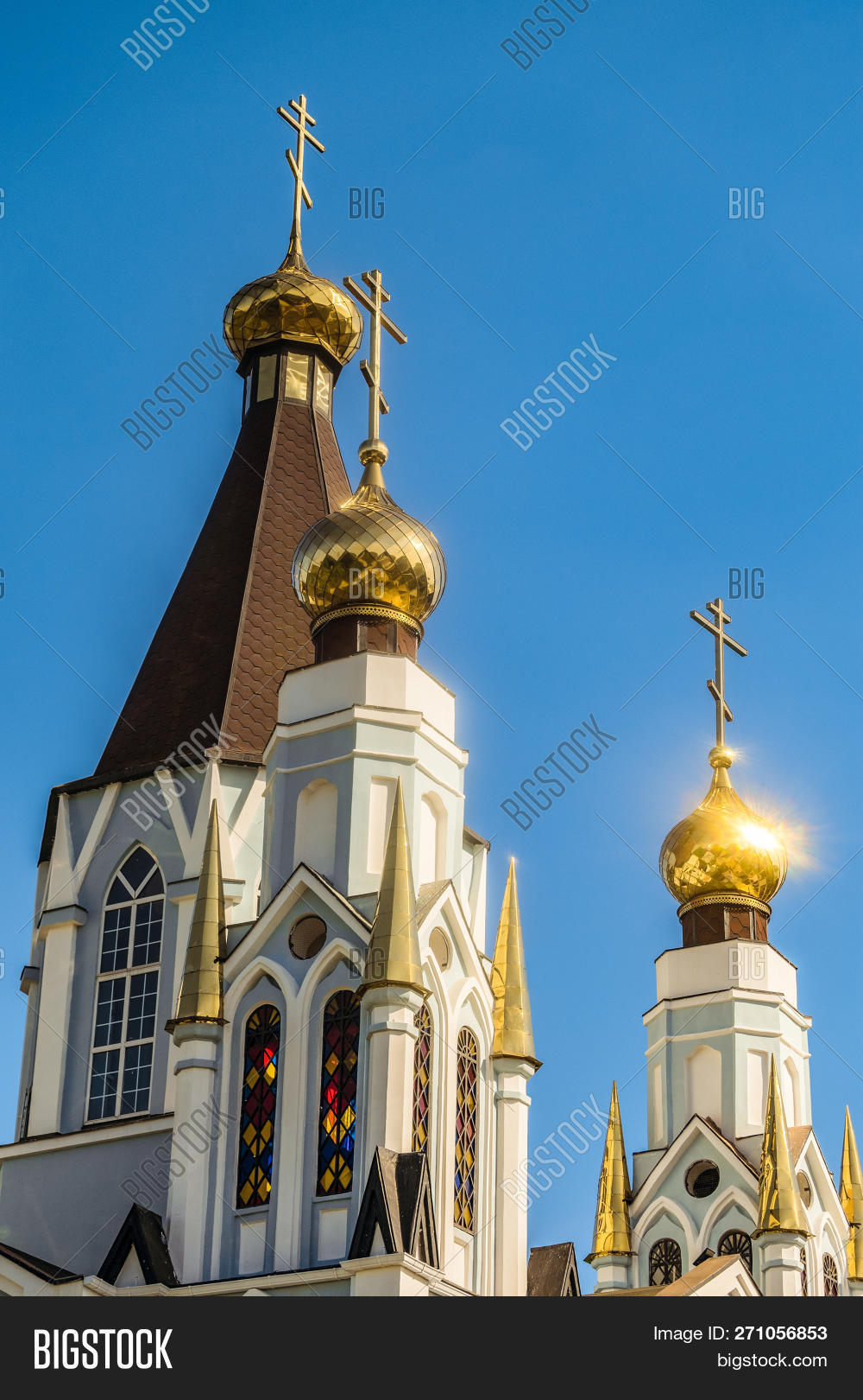 Russian Orthodox Church Towers With Three Domes And Crosses image ...