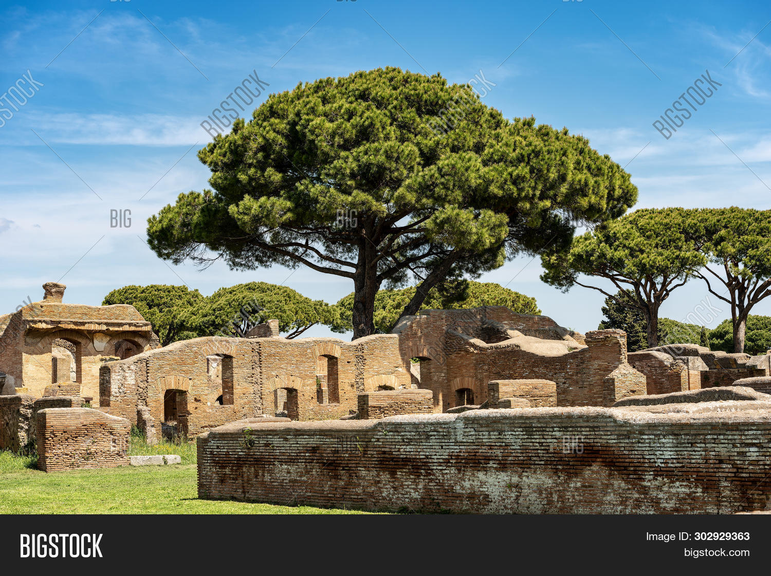 Ancient Roman Buildings. Ostia Antica, Roman Colony Founded In The 7th ...