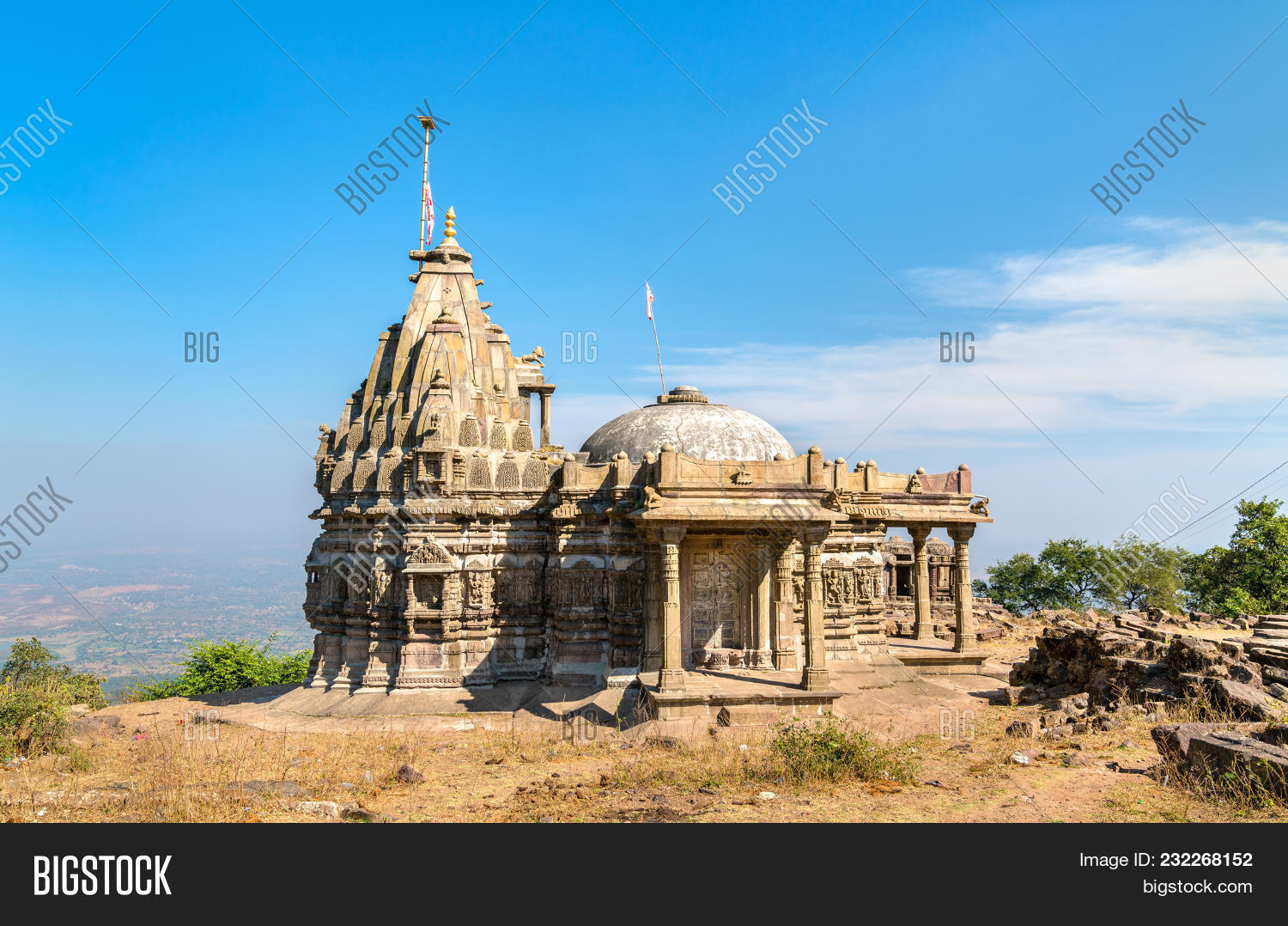 Digambar Jain Mandir, A Temple On Pavagadh Hill - Gujarat State Of ...
