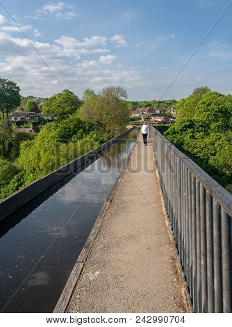 Tourist On The Top Of Old Pontcysyllte Aqueduct Near Chirk Carrying ...