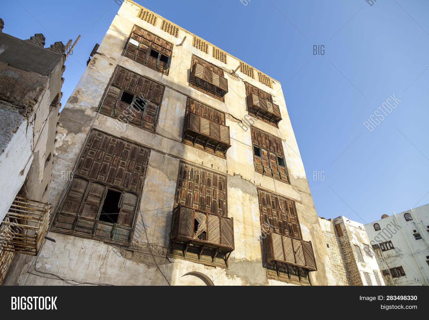 Old City In Jeddah, Saudi Arabia Known As Historical Jeddah. Ancient ...