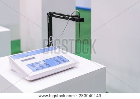 Automatic Ph Meter Device Or Equipment Of Lab Include Micro Controller ...