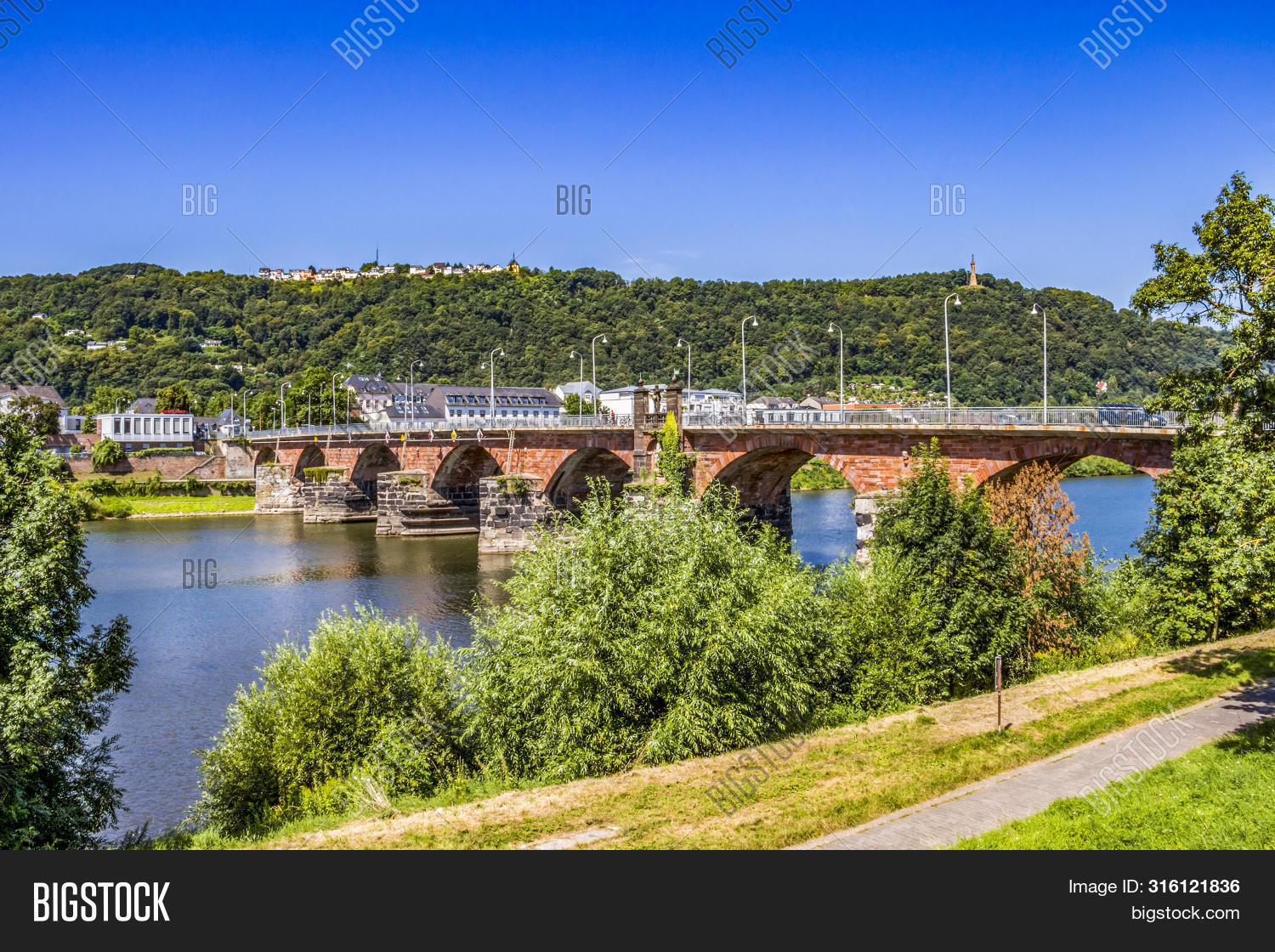 Trier Roman Bridge Over The Moselle - The Oldest Bridge In The Country ...