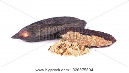 Tonka Beans Isolated On White Background. Bean Of Dipteryx Odorata ...