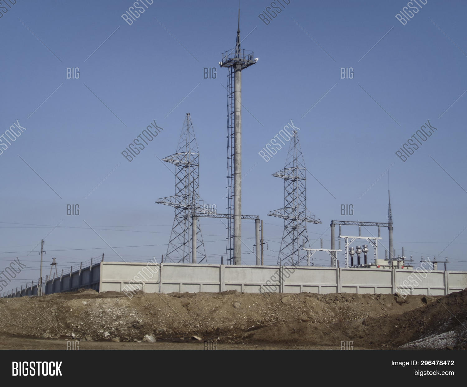 Outdoor Electrical Substation High Voltage. Transformer Substation High ...