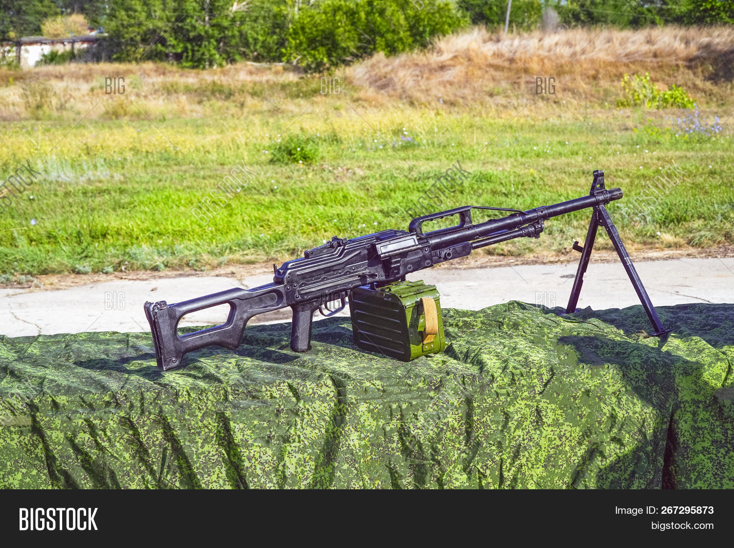 The Pecheneg Machine Gun Standing In Service With The Russian Army ...