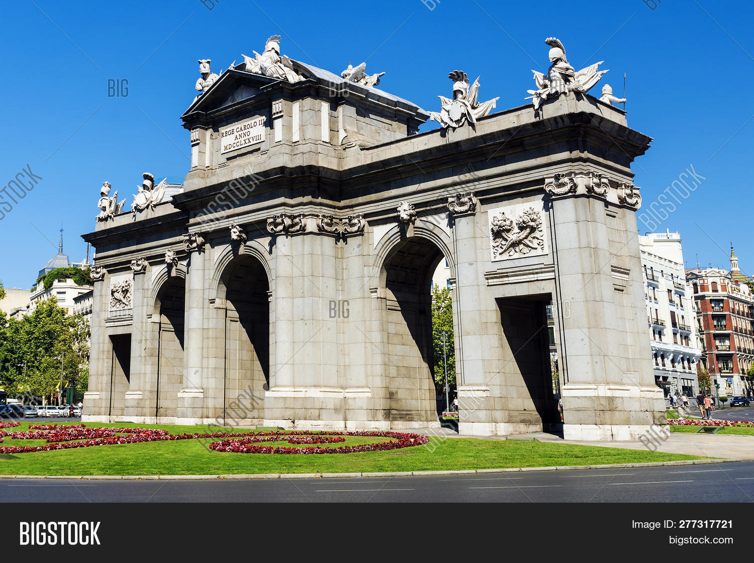 The Puerta De Alcala Is A Monument In The Plaza De La Independencia ...