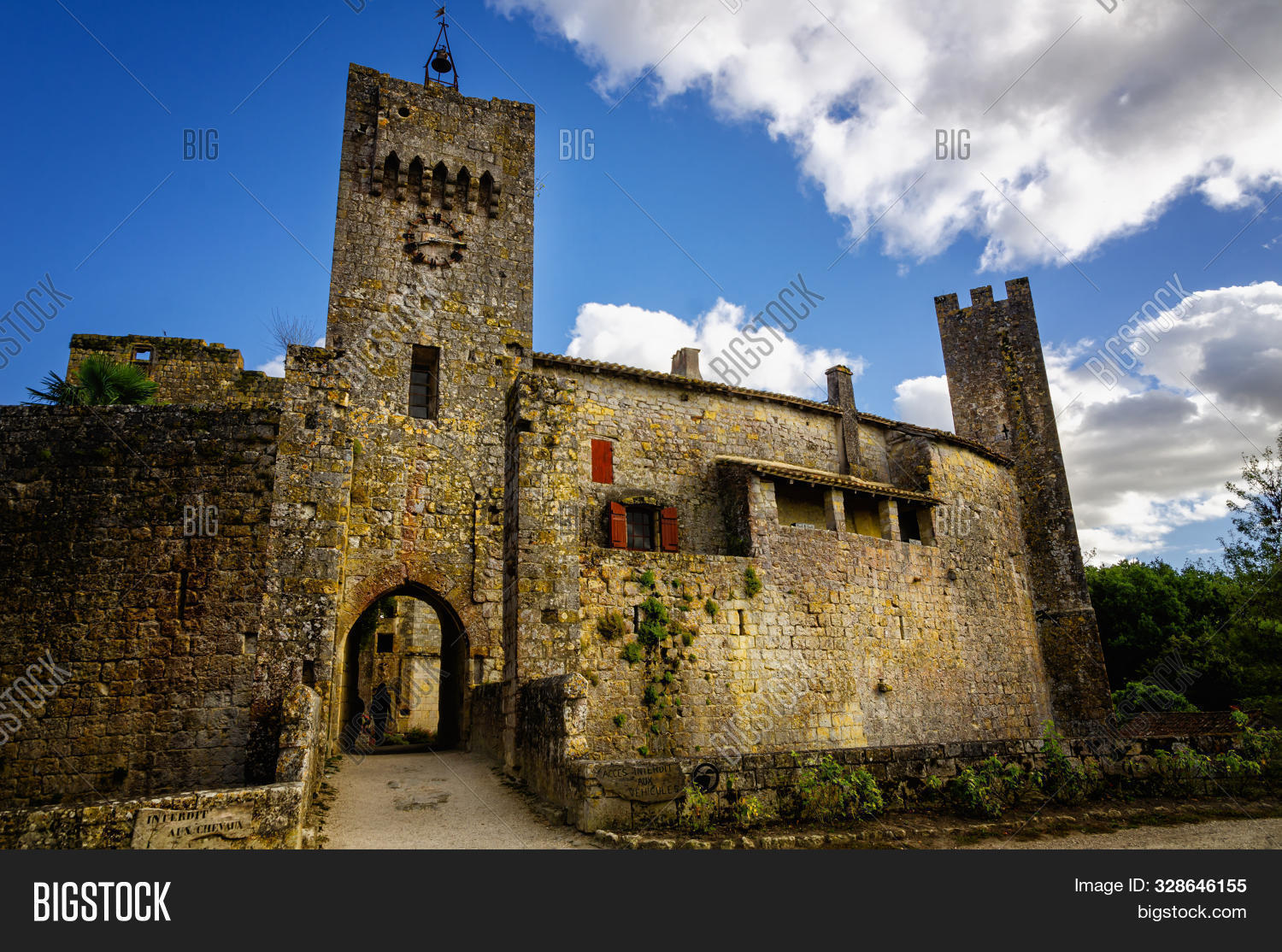 Larressingle, one of the most beautiful and small fortified villages in ...