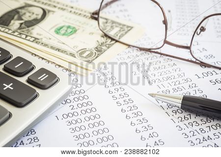 Financial Statements, Expend Reports With Modern Pen, Calculator ...
